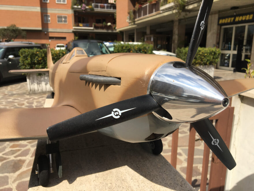 Spitfire Mk iX – Desert Camouflage – LaserKit.it